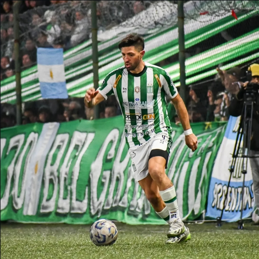 El máximo goleador argentino, el "Tanque" Zárate visitó a sus ...